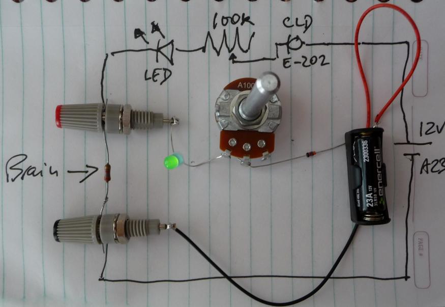 Simple DIY tDCS device ... : r/tDCS